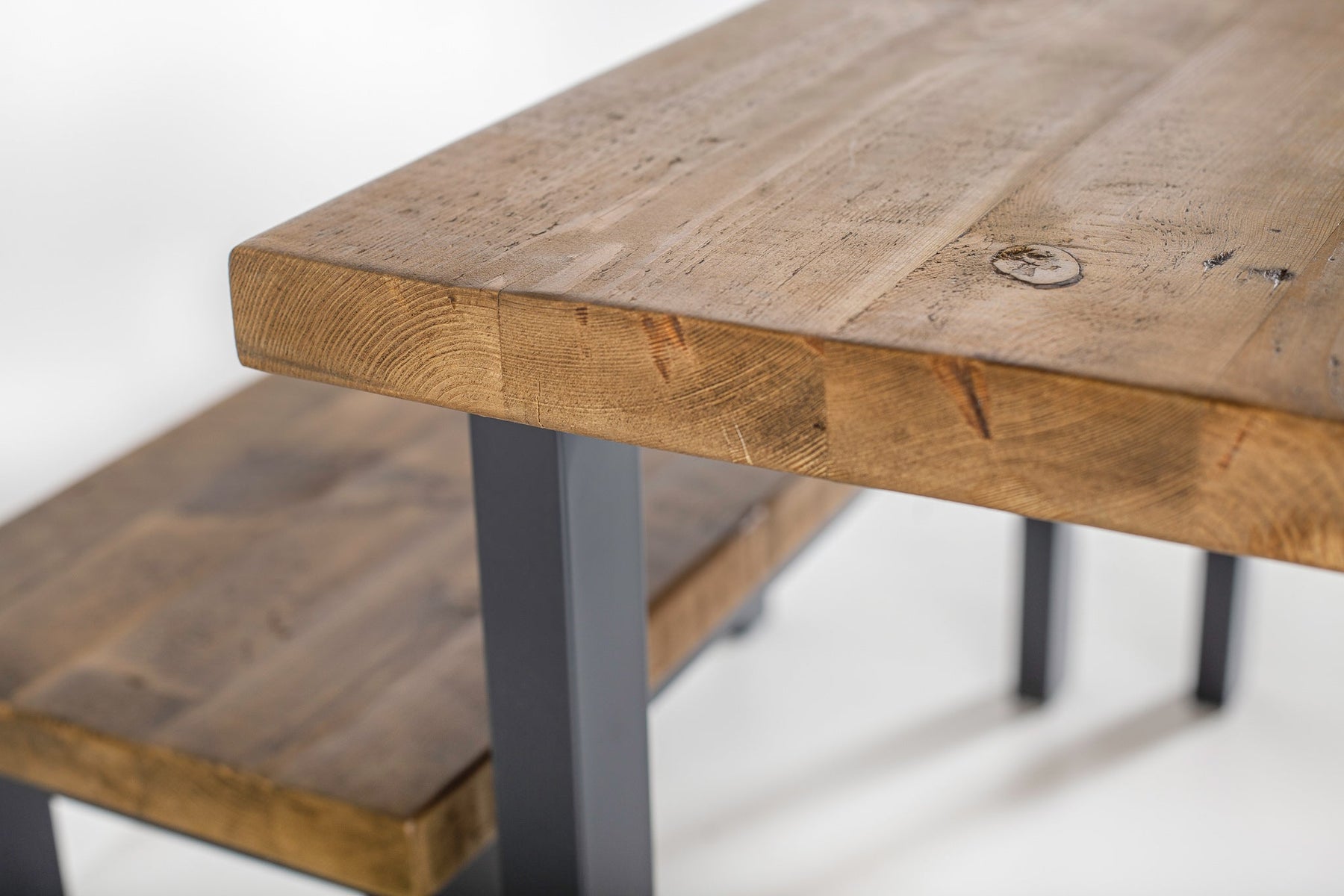 Shelby Reclaimed Wood and Metal Rustic Dining Table – Eat Sleep Live